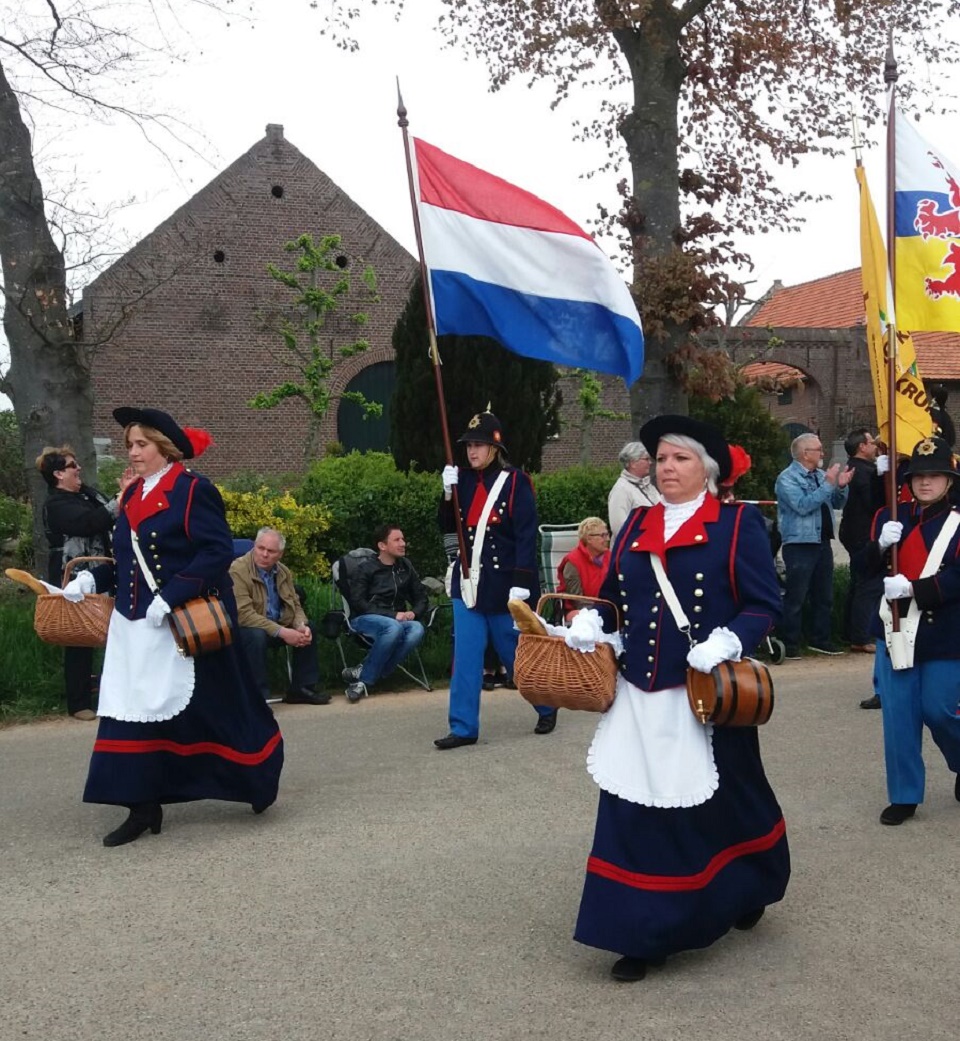 1e Bondsfeest te Montfort – Schutterij Broederschap van "Het Heilig Kruis"
